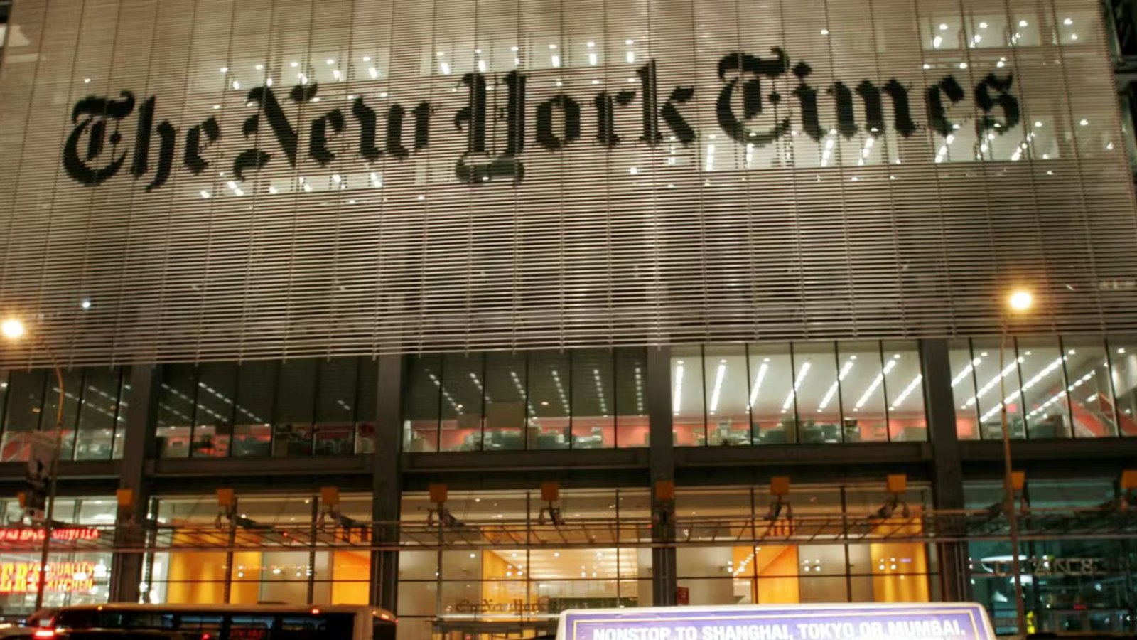 NYT Tech Guild Resumes Work Amid Ongoing Negotiations | AP