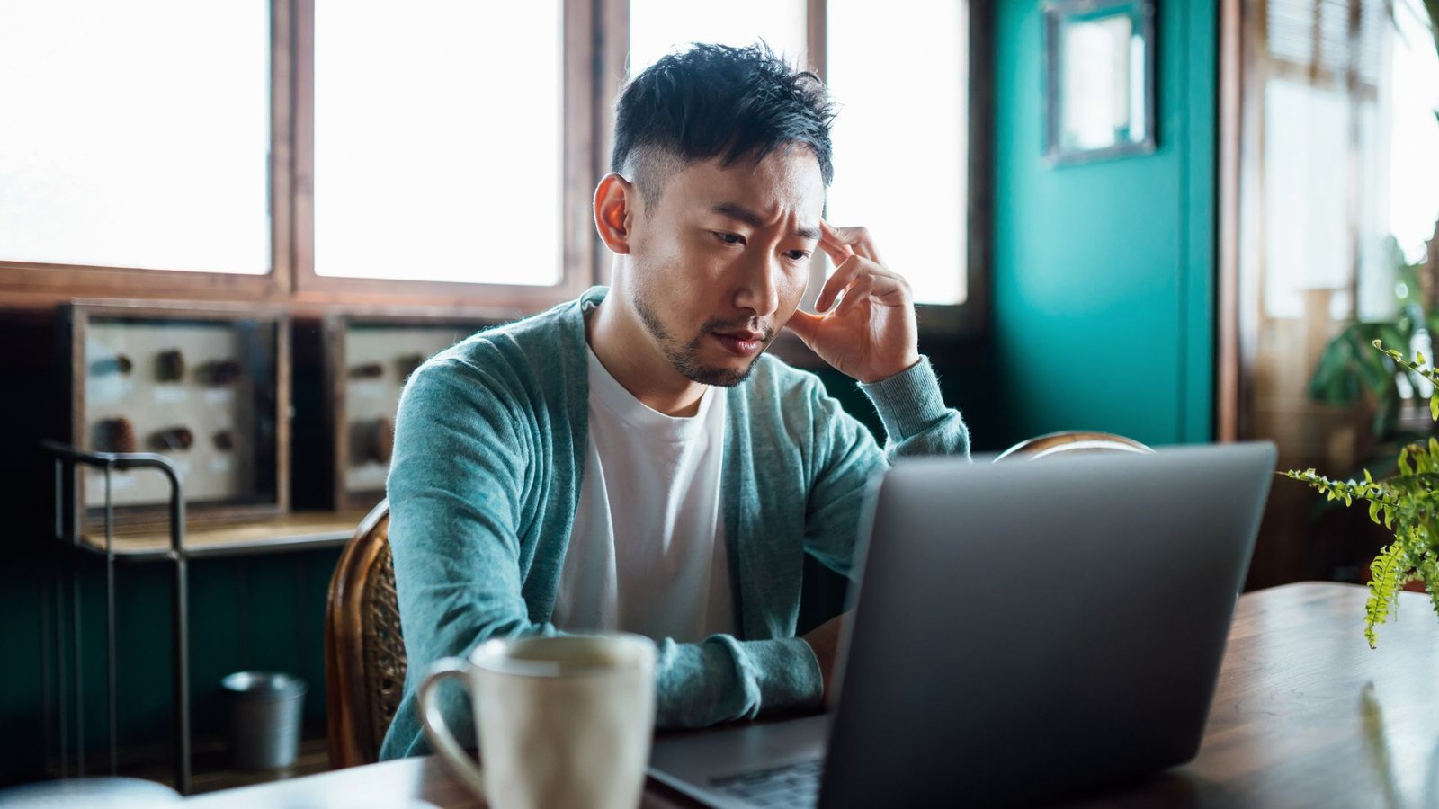 How to Spot Remote Worker Burnout: 5 Indicators | APAC Busin